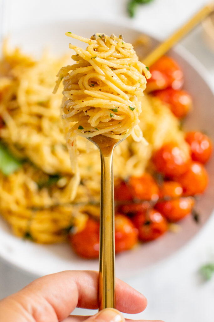 Creamy Vegan Garlic Pasta This Savory Vegan