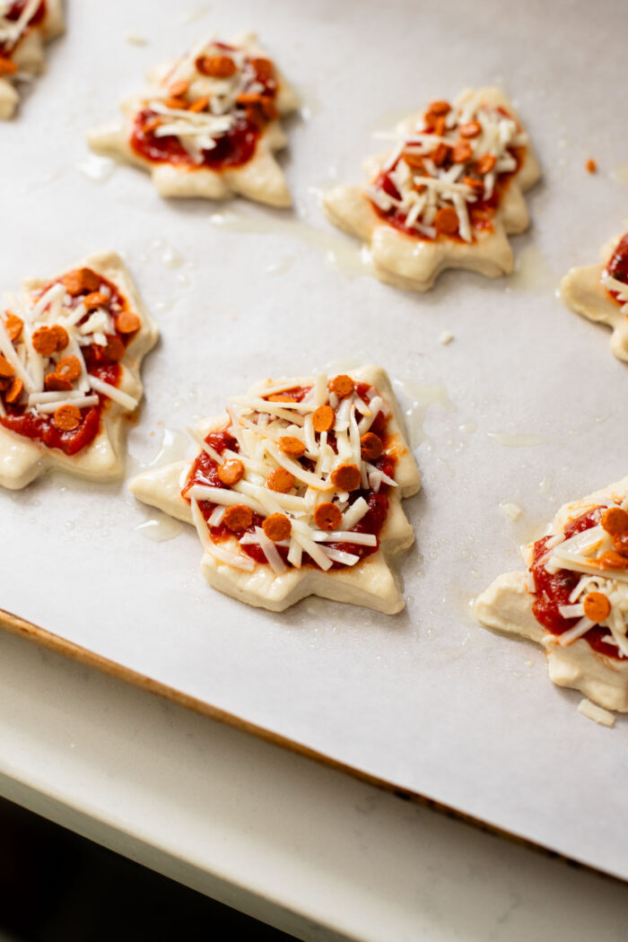 Mini Christmas Tree Pizzas - This Savory Vegan